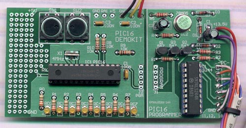 PIC16 PIC18 28PIN DemoKit3 with programmer